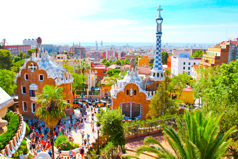 Park Güell: Gaudí’s Fairytale Garden in Barcelona | bwd vacations